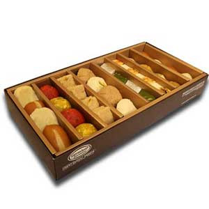 2 Kg Executive Gift Box Grand from Premium Sweets - Send gift to ...